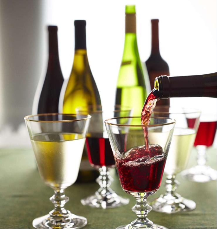 How to Store an Open Bottle of Wine: 5 Easy Ways